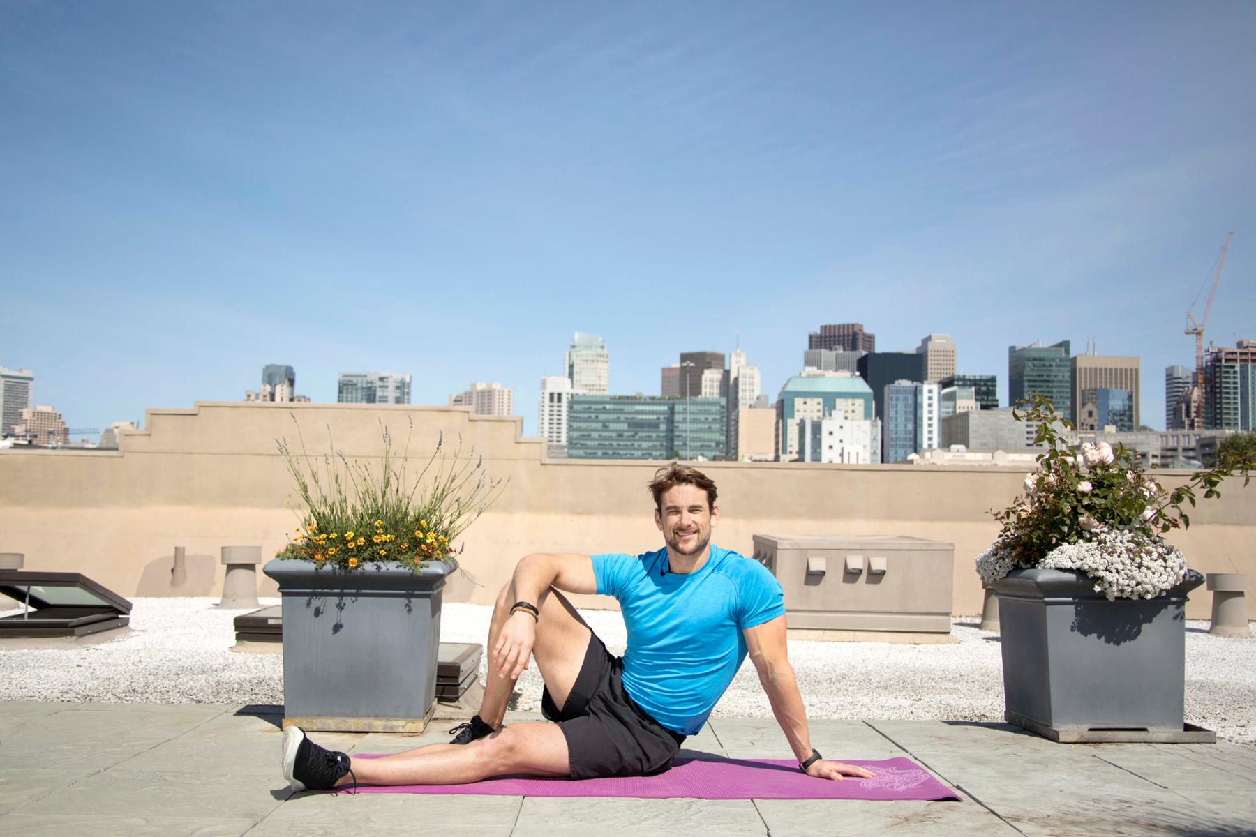 Bite Size Workouts—Three Moves to Strengthen Your Core - Sunbasket