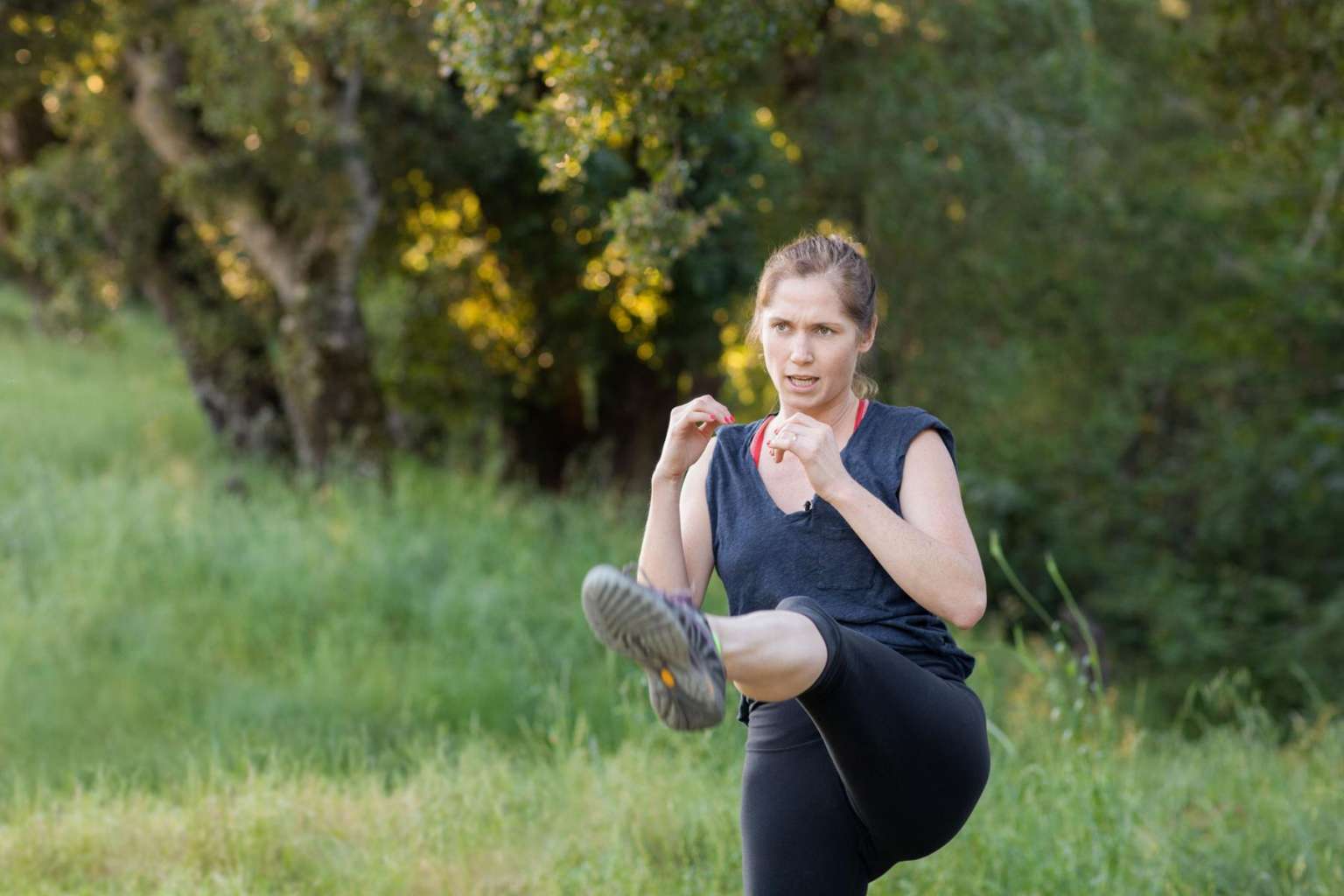 Bite-Size Workouts—Kickin’ it with Kelly MacNiven - Sunbasket
