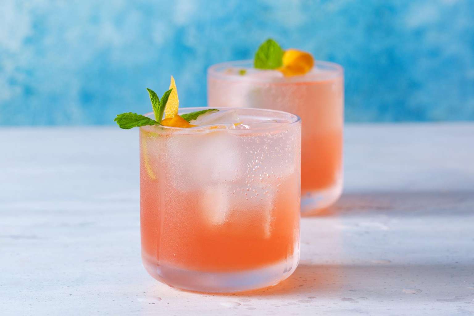 The Two-Ingredient Kombucha Cocktail We'll be Drinking all Year - Sunbasket