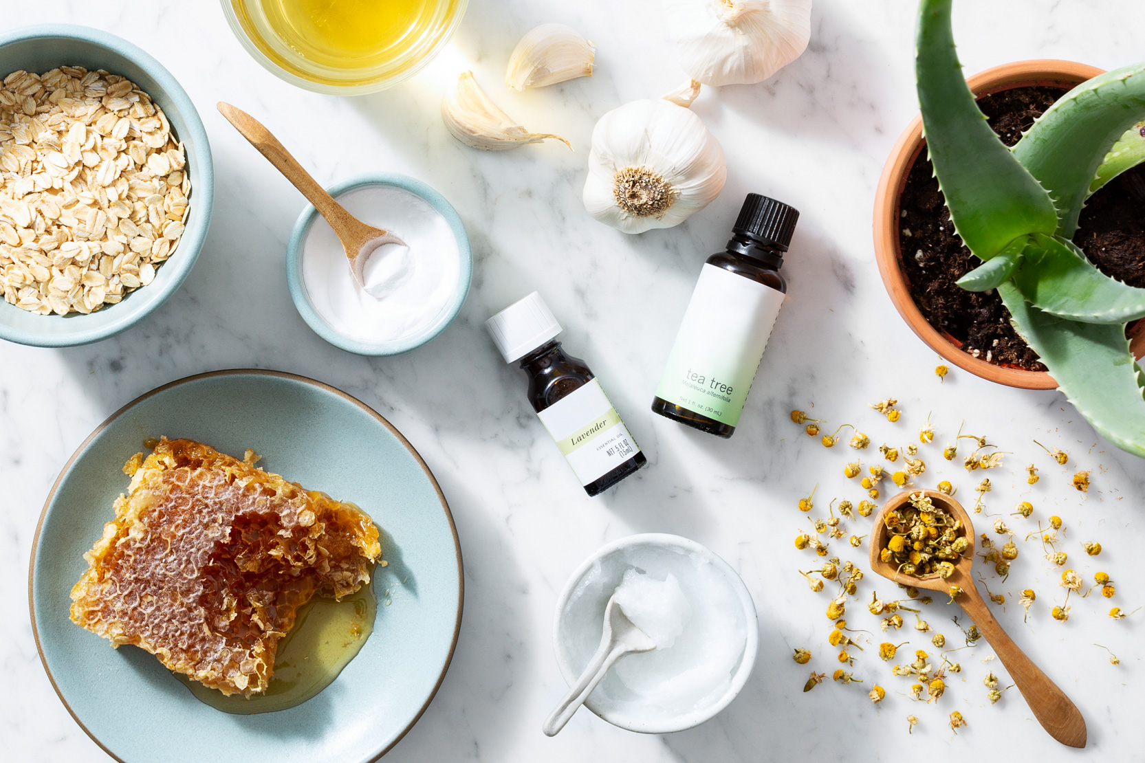 10 All-Natural Essentials for Your First Aid Kit - Sunbasket