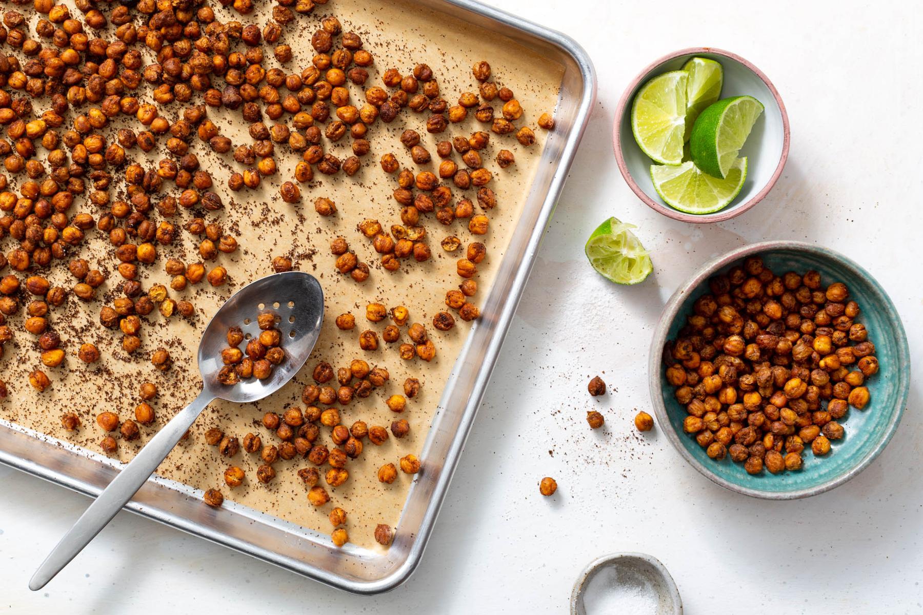 These Roasted Chickpeas are our Favorite Party Snack - Sunbasket