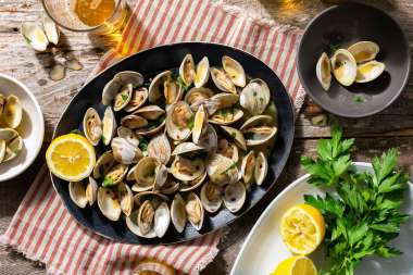 Grilled Clams with Lemon Parsley Butter - Sunbasket